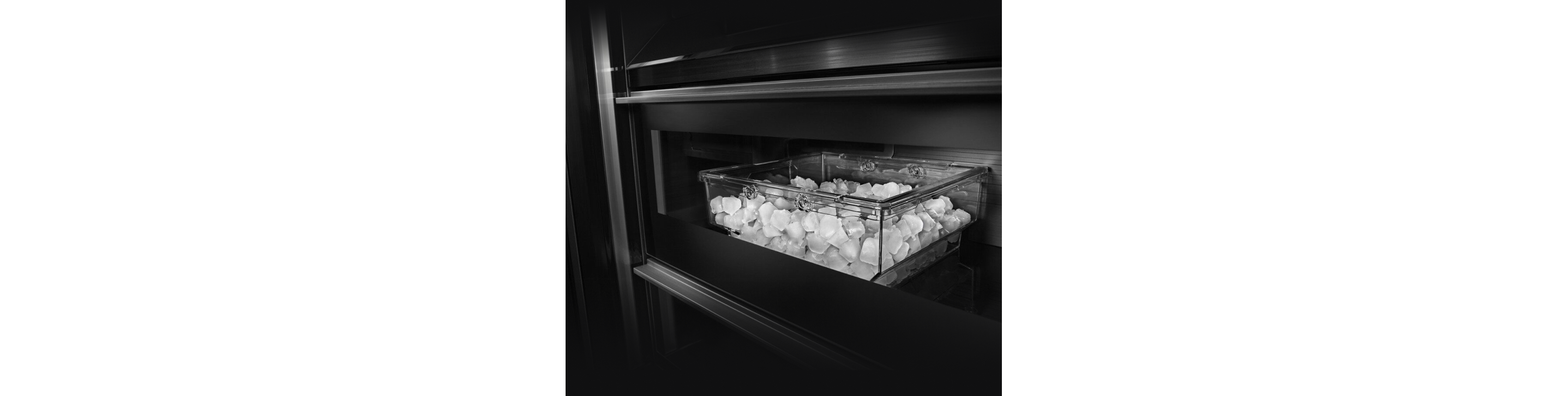 Explore High-End Column Refrigeration | JennAir