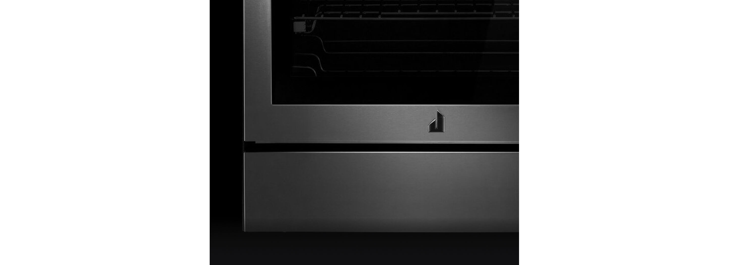 Explore High-End Induction Cooktops & Ranges | JennAir