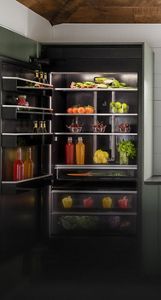 Explore High-End Refrigerators | JennAir