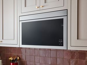 The Microwave Oven’s History | KitchenAid