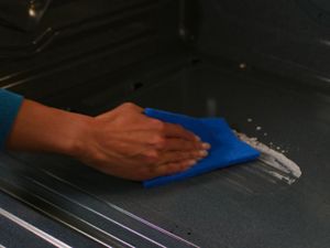 How to Clean and Sanitize a Sponge in the Microwave | Maytag