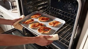What Is Broiling? Key Uses vs. Baking and Grilling | Whirlpool